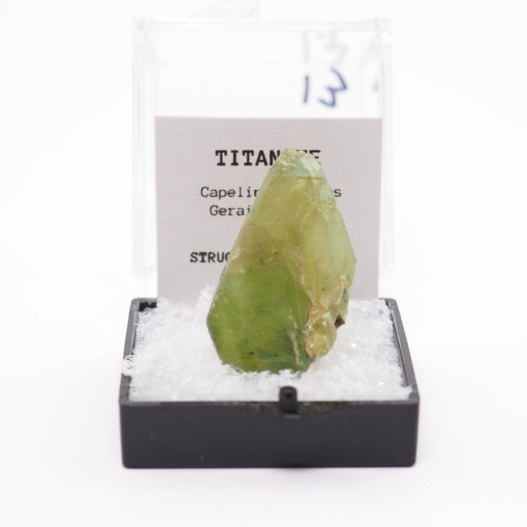 Titanite Crystal From Minas Gerais, Brazil Thumbnail Mineral Specimen ...