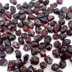 Raw Pyrope Garnet Crystal: Red Anthill Gemstone From Arizona - Etsy