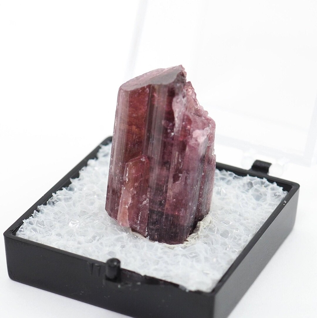 Tourmaline Rubellite Crystal Natural Stone Thumbnail Perky Box (TN1035 ...