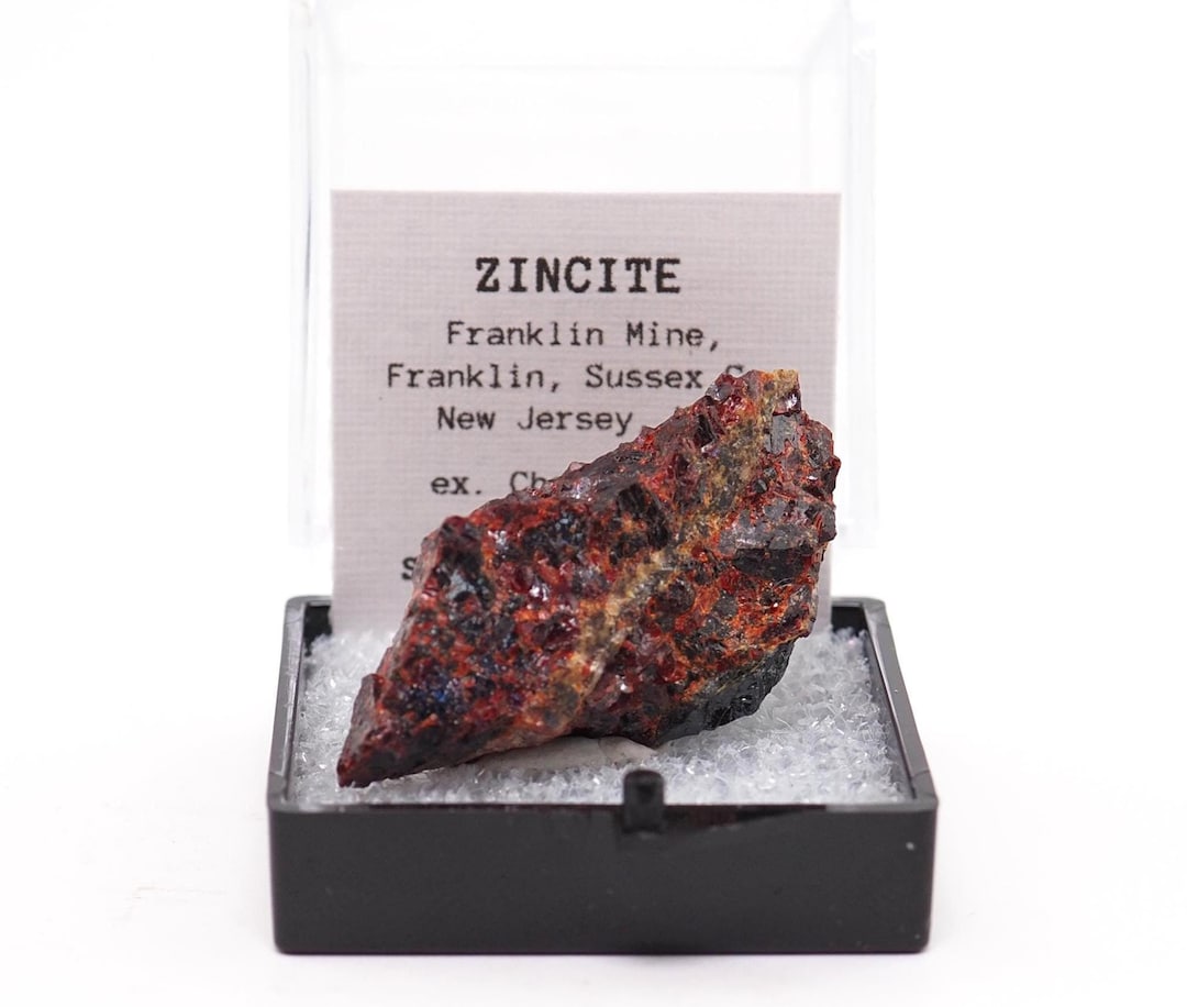 Zincite Natural Mineral Specimen From Franklin Mine, New Jersey, USA ...