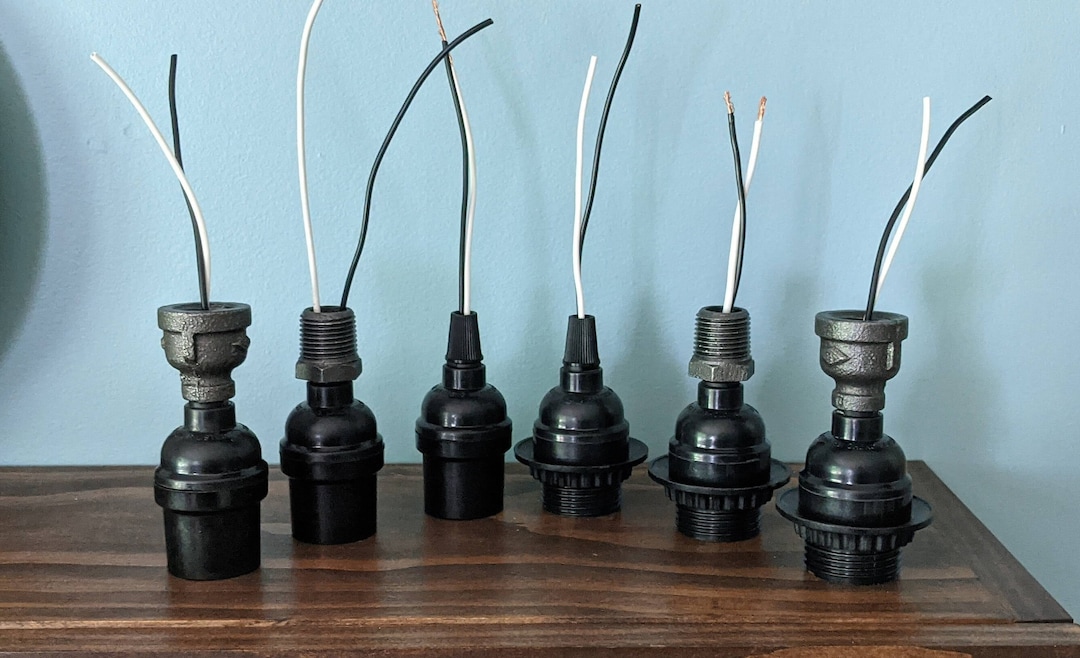 Industrial Pipe Lamp Socket 1/2" 120 - 250 Volt Steampunk Lighting ...