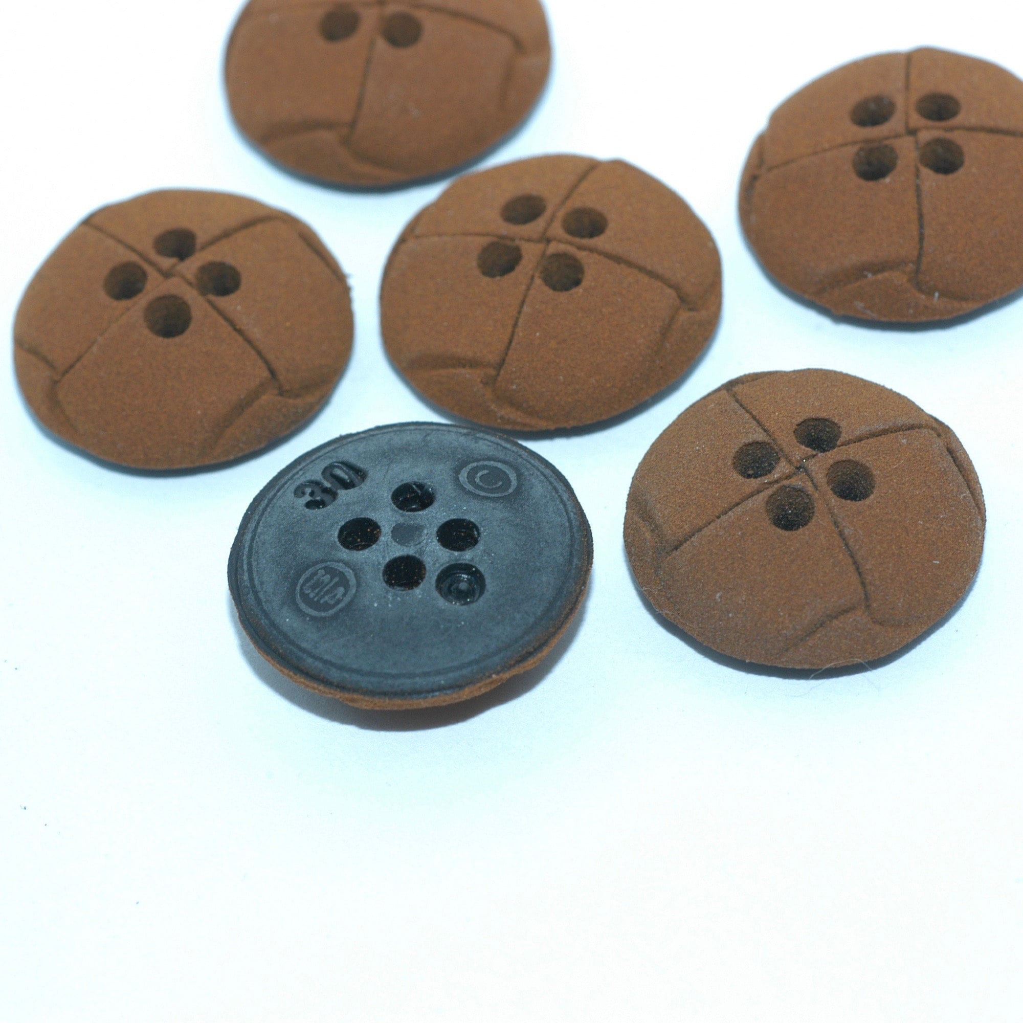 Juego de botones de cuero marrón sintético de 4 agujeros. | Etsy