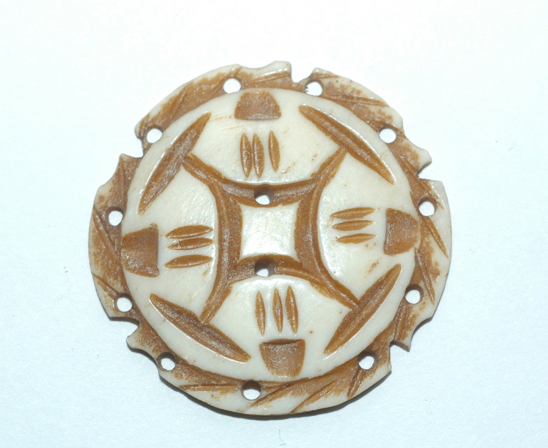 Large Bone Button. Etched Round Button. Size 1 9/16" - Etsy