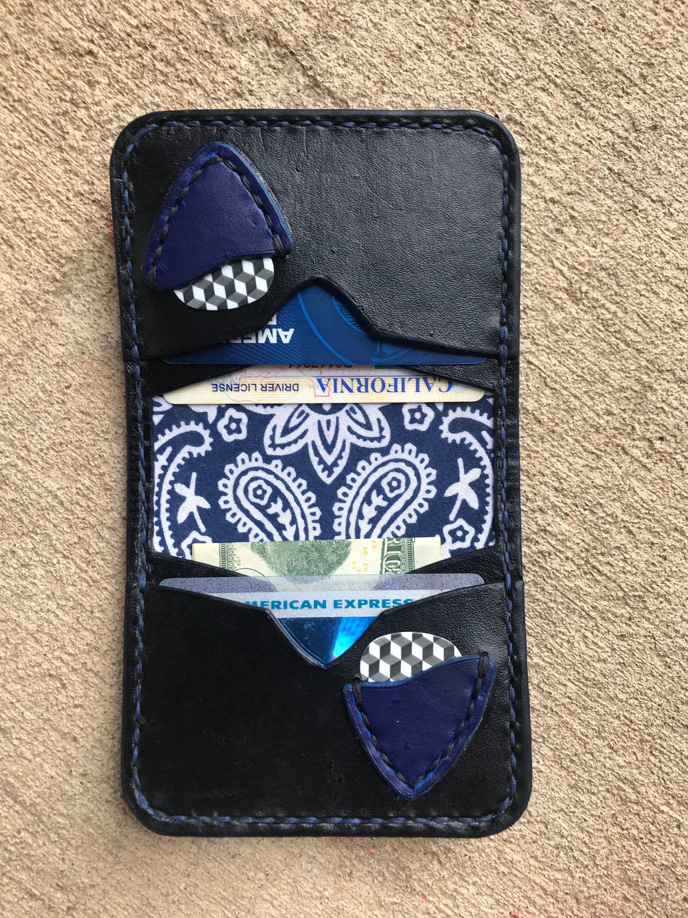 Leather Bifold Wallet - 4 Pocket - Bandana Interior - Duel Guitar Pick ...