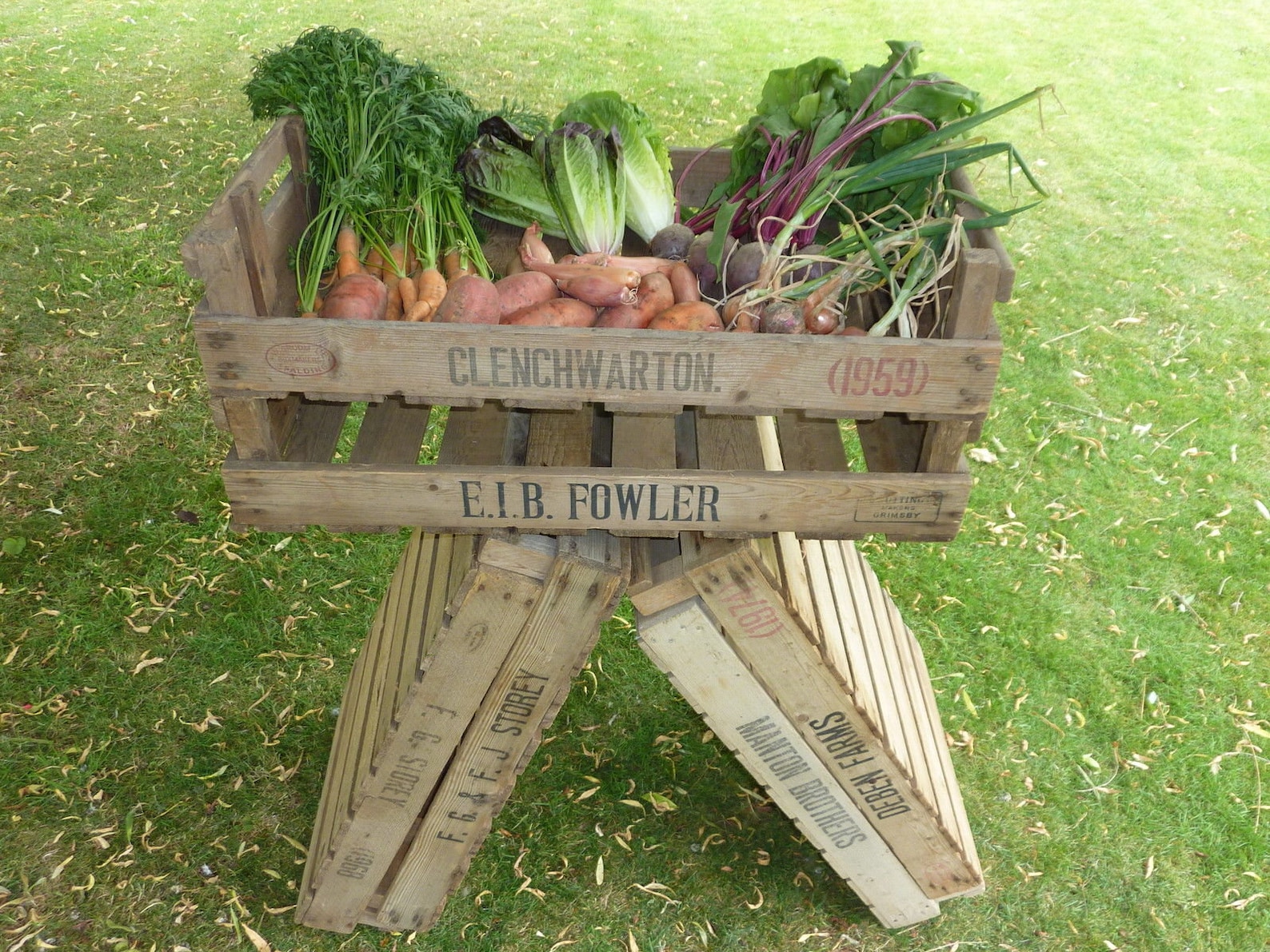 4 X CHITTING VEGETABLE TRAYS - Vintage Antique Rustic Wood Farm Tray ...