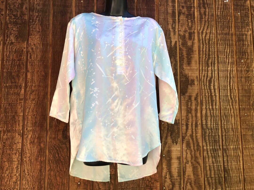 Pastels Pink Blue and White Split Back Long Sleeve Top Size Medium ...