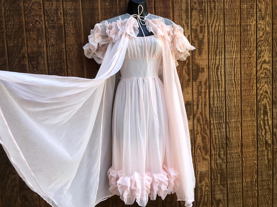 Vintage 1960s 60s Peignoir Set Lingerie Nightgown Negligee Robe Small ...