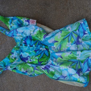 70s Vintage Tropical Bathing / Swim Suit One Piece Swimsuit Large Size ...