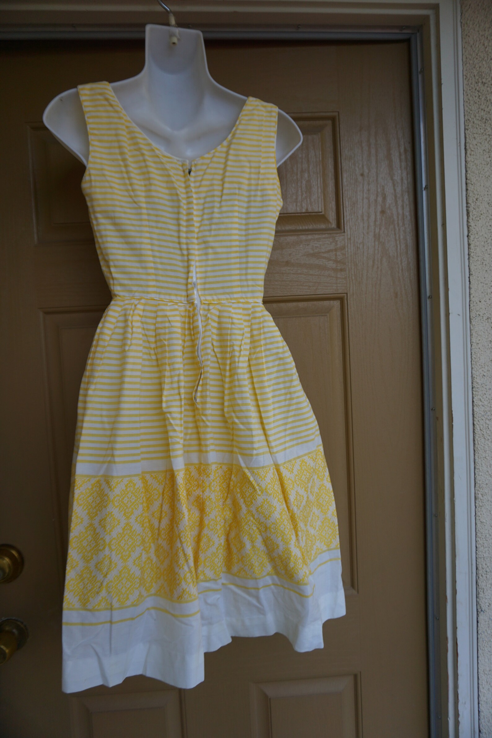 Vintage 1950s Yellow Day Dress Size Small Back Metal Zipper - Etsy