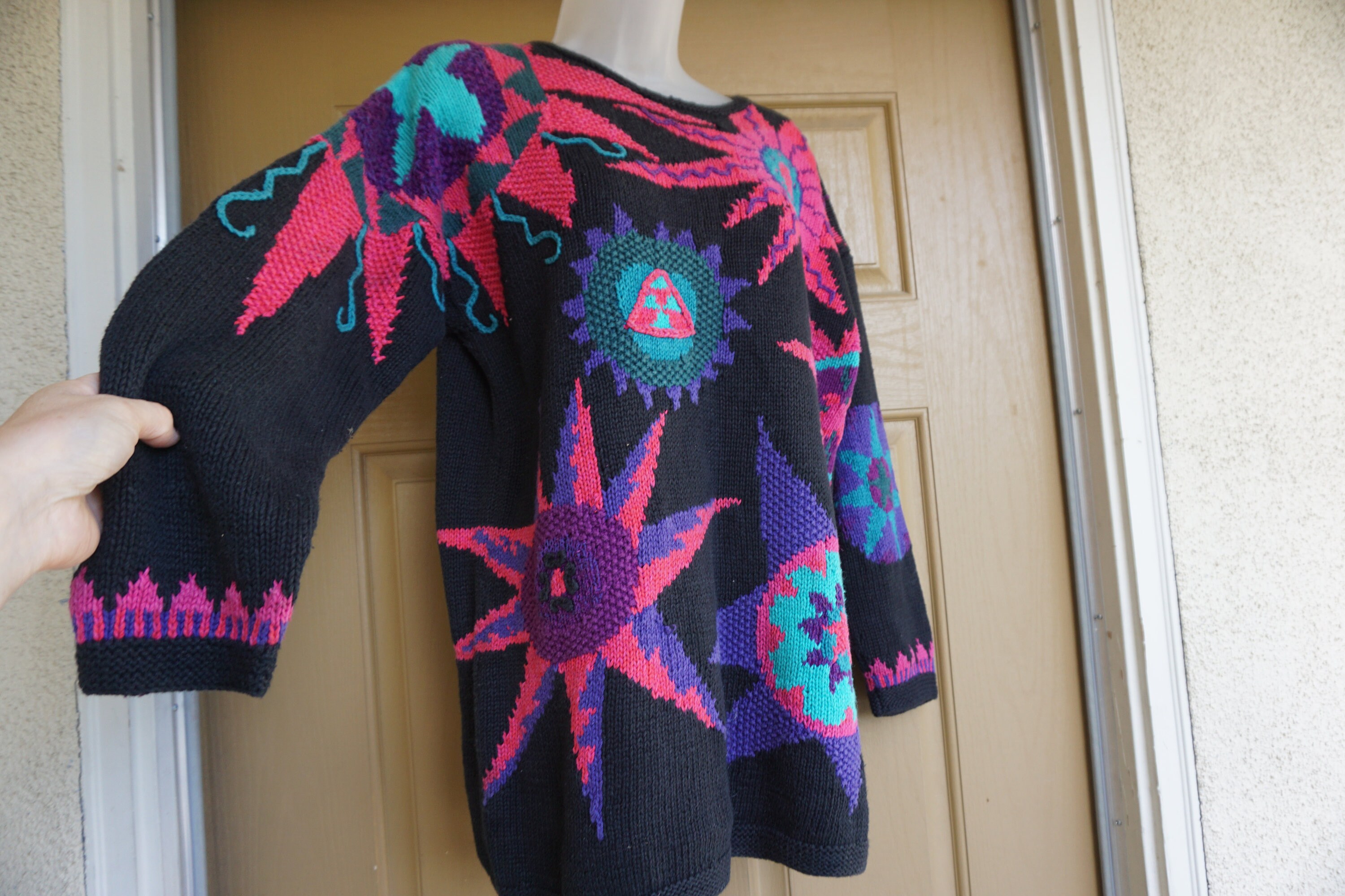 Vintage knit sweater size Medium cute heavy warm hand knitted | Etsy