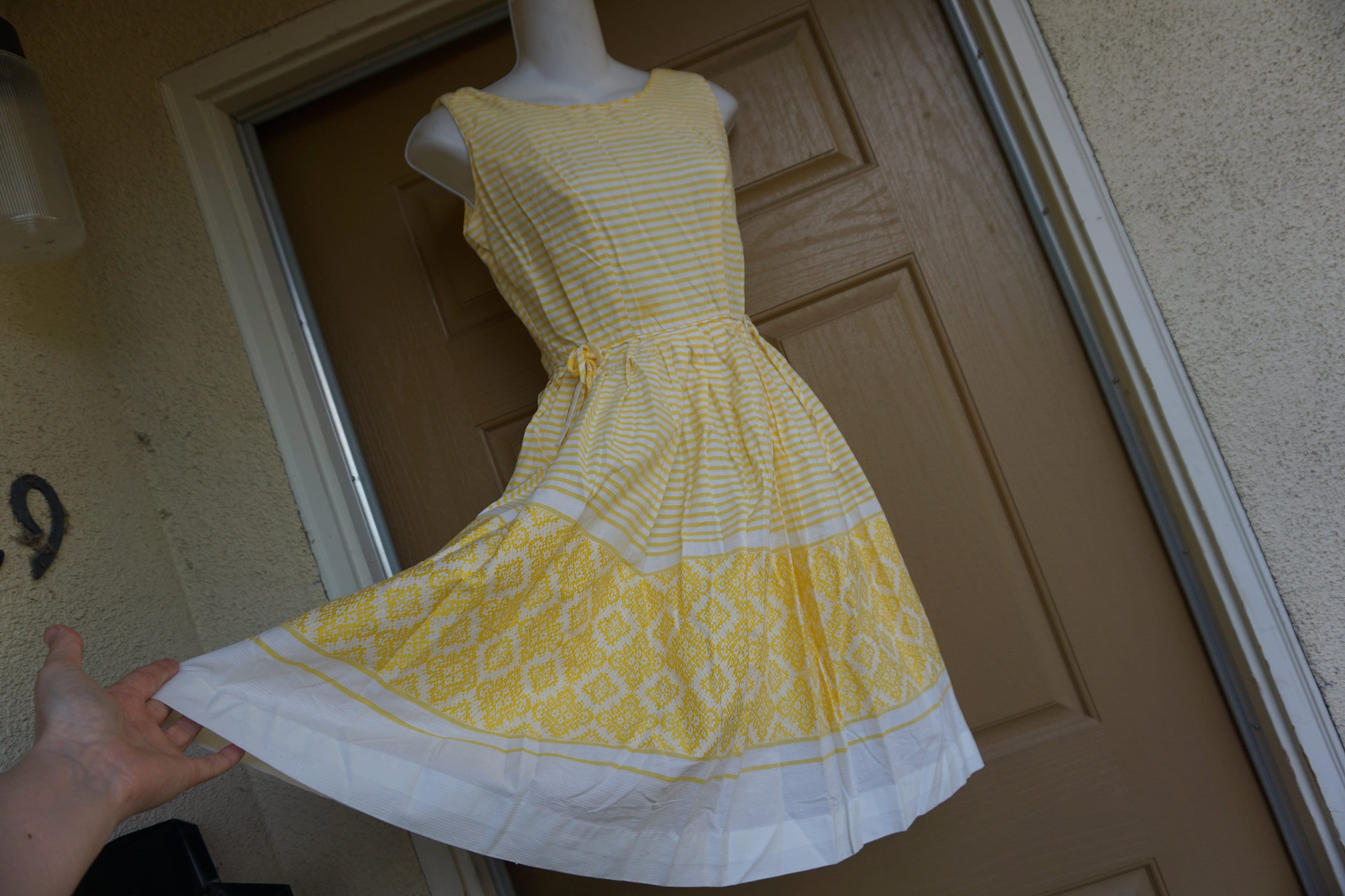 Vintage 1950s Yellow Day Dress Size Small Back Metal Zipper - Etsy