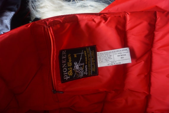 Vintage Red down filled feather jacket coat mens size… - Gem