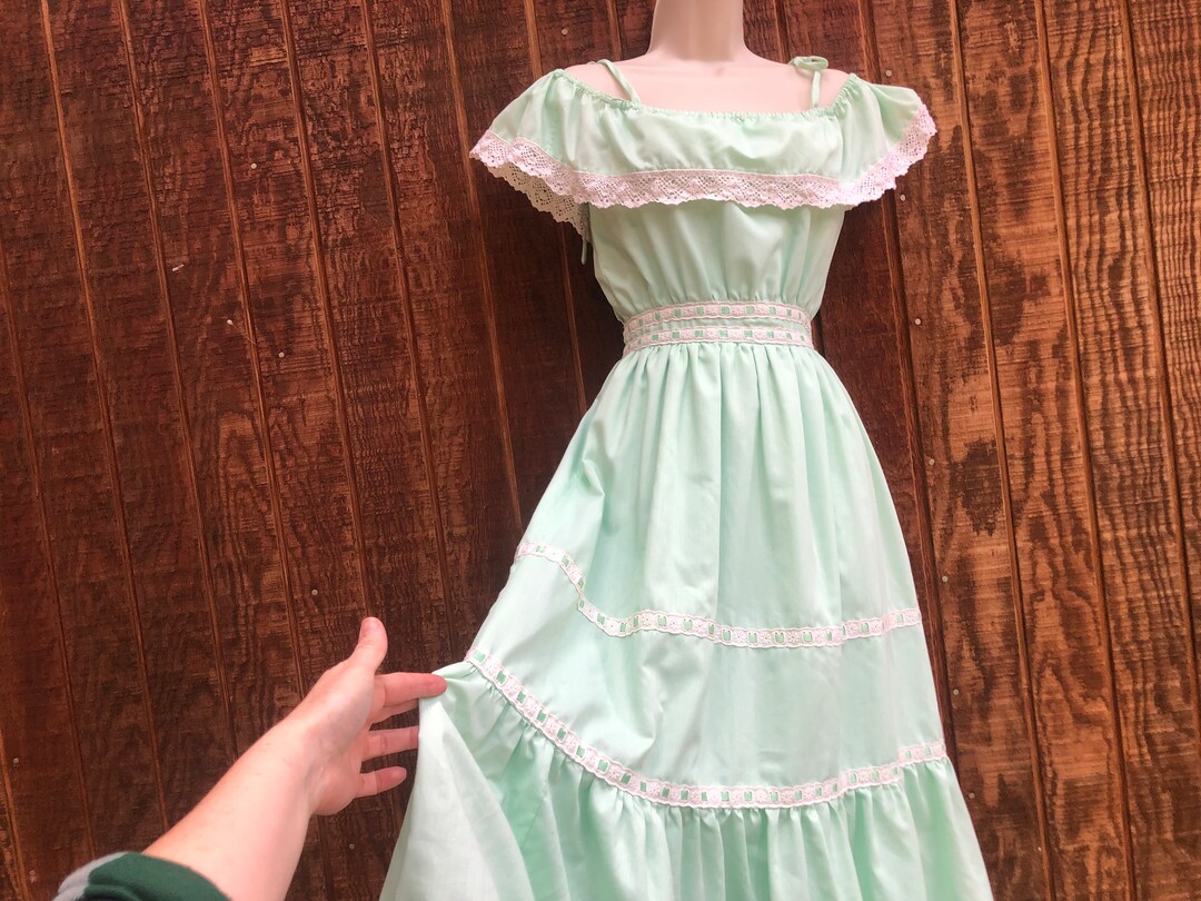 Off the Shoulder Pastel Green Prairie Dress Size 3 Small Lace Trim - Etsy