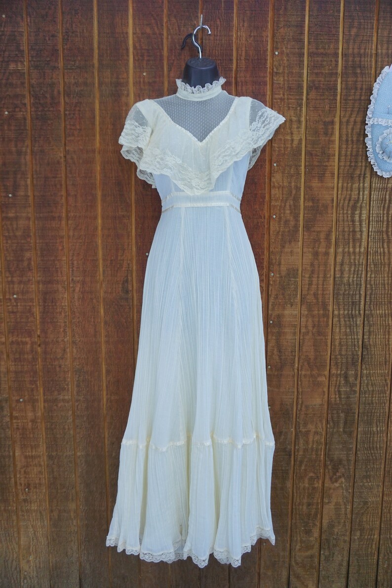 Roberta Bridal off White Wedding Gown Size 5/6 Small S Prairie - Etsy