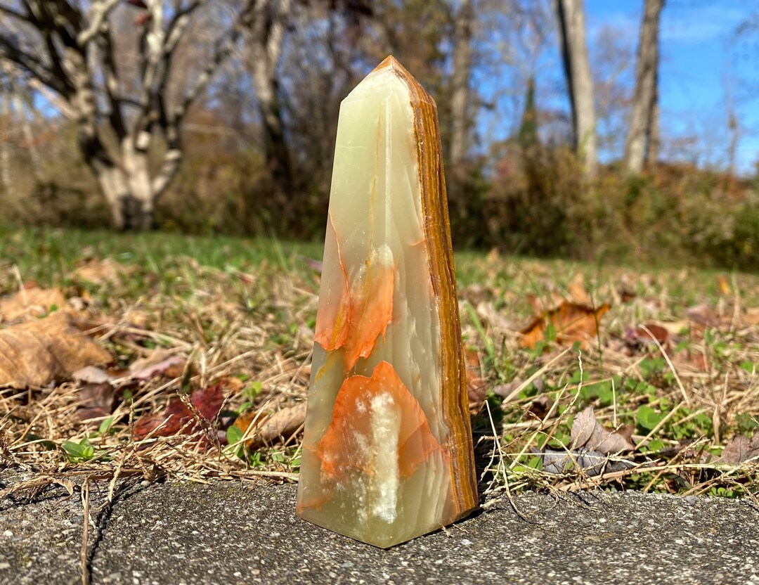 Onyx Obelisk - 5” Banded Onyx Crystal Point - Etsy