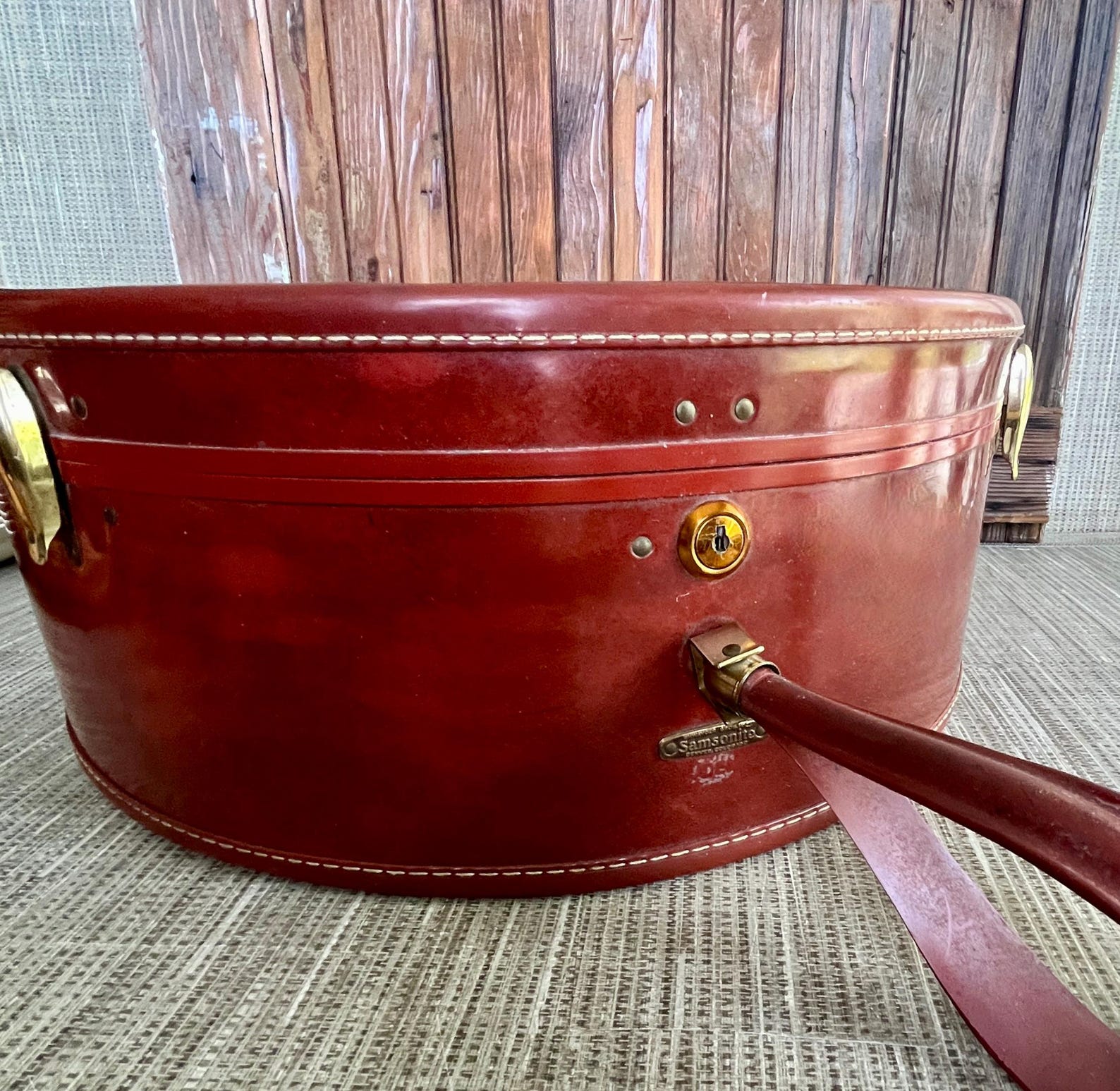 Vintage Round Brown Samsonite ,suitcase, Hatbox Luggage, Hard Shell ...