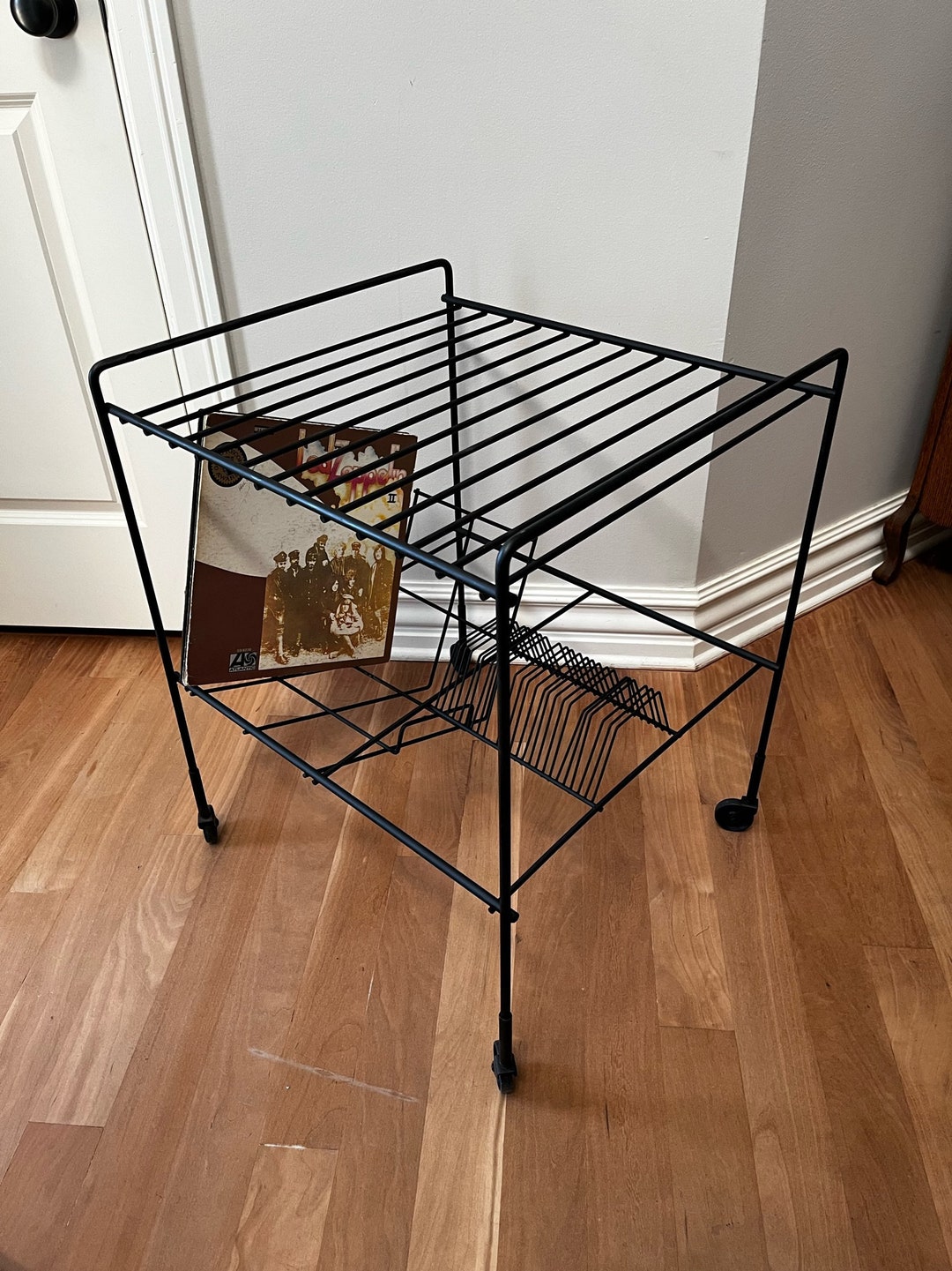 Vintage Mid-century Black Metal Record Player Stand ,record Player ...