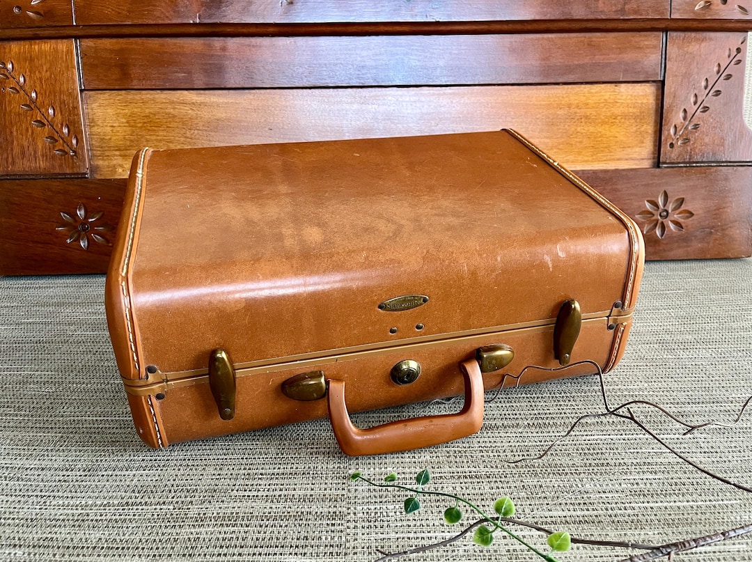 Vintage Antique Overnight Suitcase, Small Antique Samsonite Overnight ...