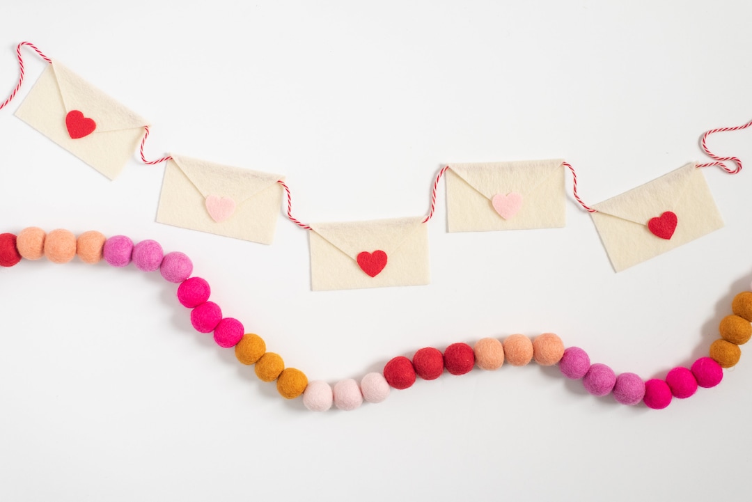 Love Letters Felt Valentine's Day Decor for Kid's Bedroom, Classroom ...
