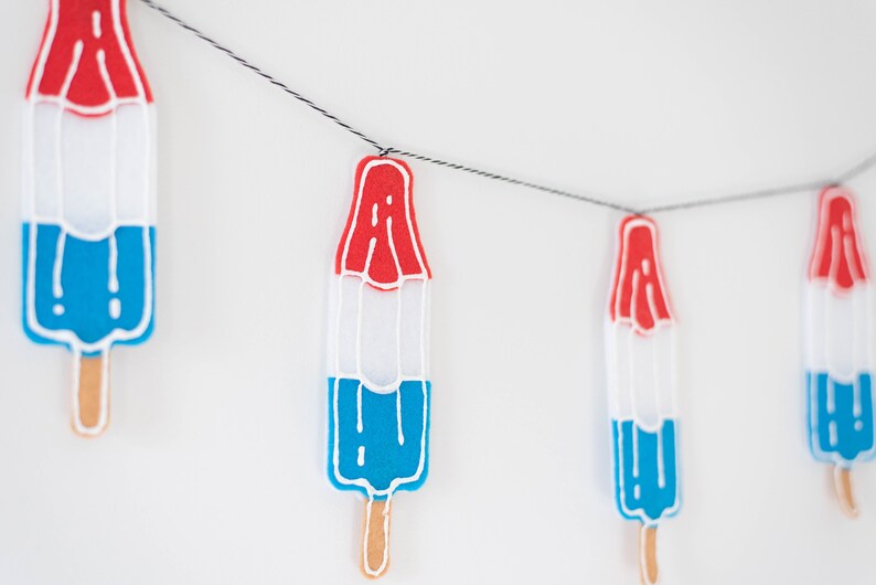 Red, White, and Blue Felt Rocket Popsicle Bomb Garland | 4th of July ...