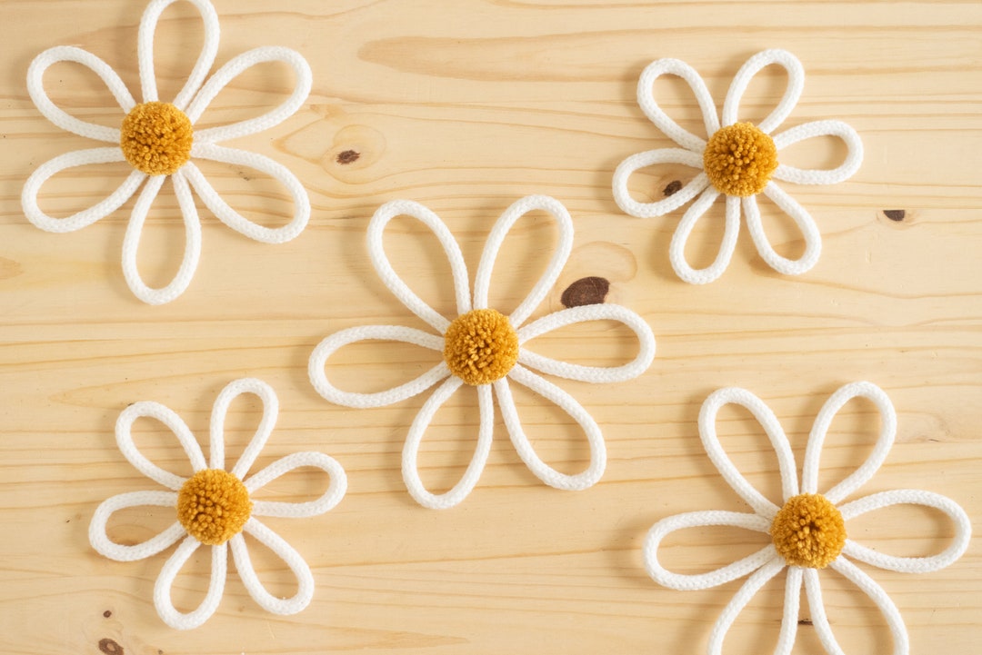 Knitted Wire Daisy Flower With Pom Pom in Custom Colors - Boho Nursery ...