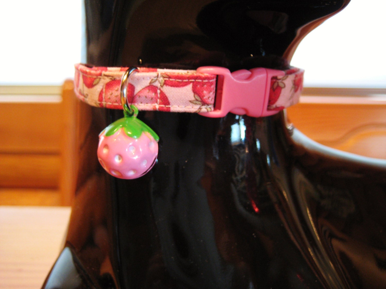 Cat Collar - Pink Strawberries With Pink Strawberry Bell - Safety ...