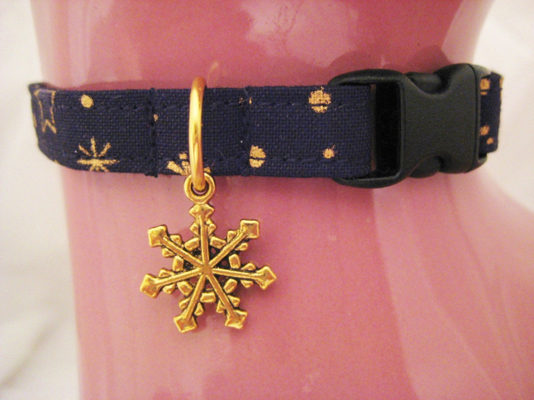 Cat Collar Black and Gold Metallic Snowflakes and Stars With Gold ...