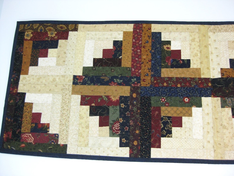 Log Cabin Quilted Table Runner Farmhouse Table Runner - Etsy