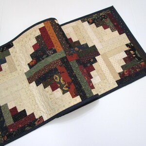 Log Cabin Quilted Table Runner, Farmhouse Table Runner, Scrappy Table ...