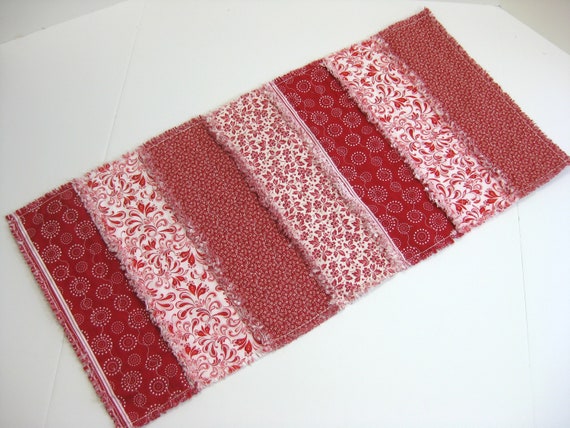 Red Rag Table Runner Quilted Table Runner Table Runner - Etsy