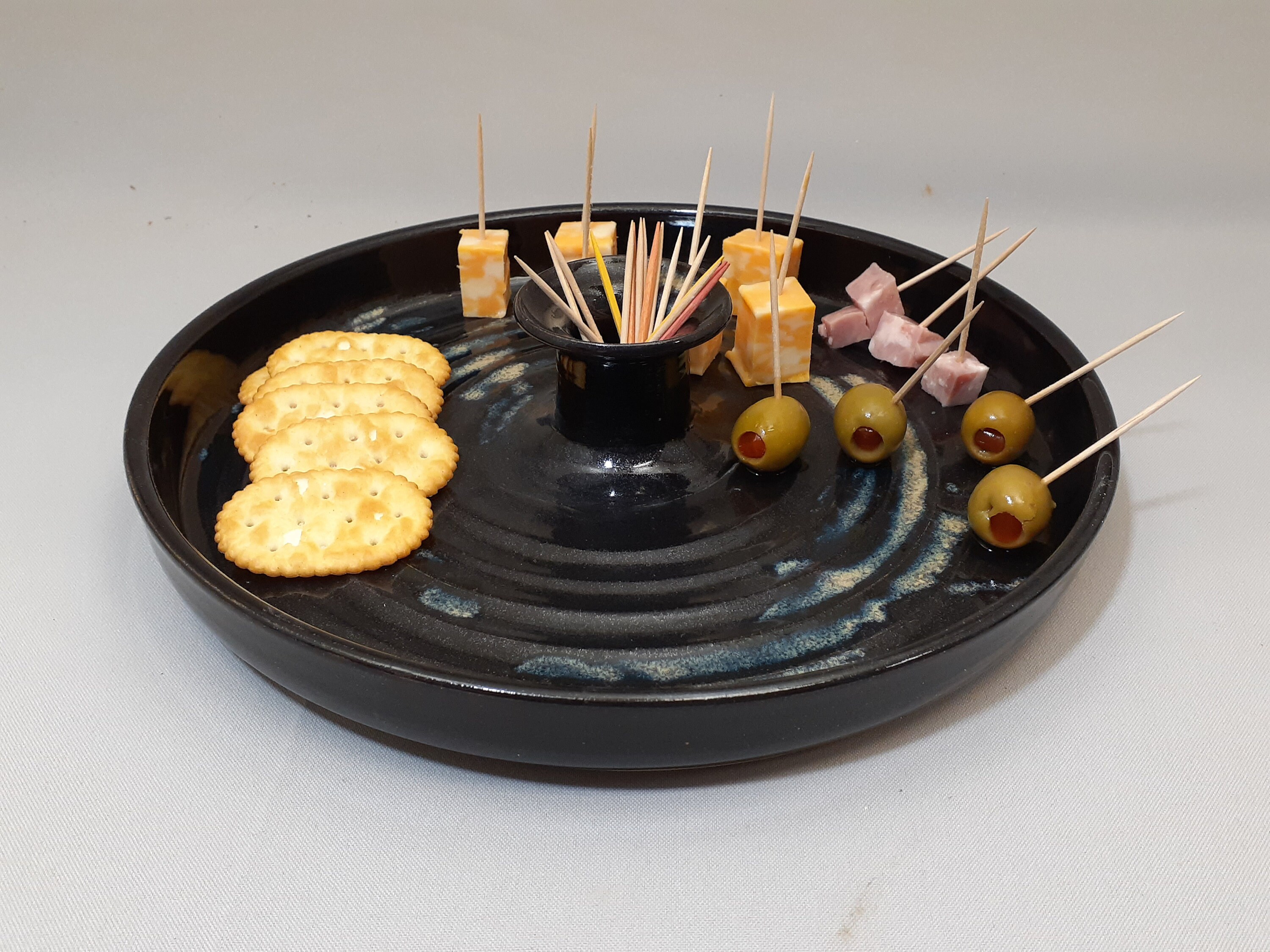 Hors D'oeuvre Platter With Toothpick Holder/carrying - Etsy Israel