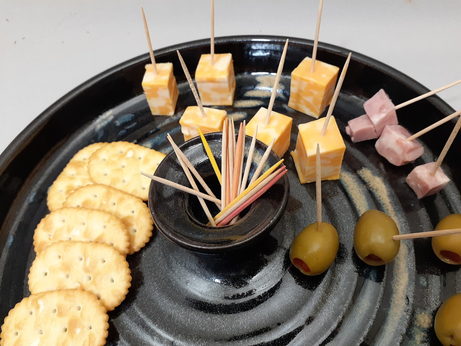 Hors D'oeuvre Platter With Toothpick Holder/carrying | Etsy