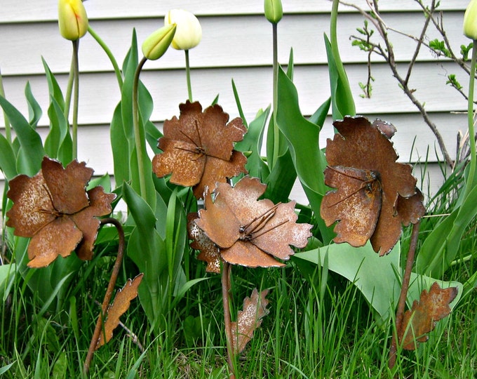 Rusted Poppies Metal Garden Art Flowers Set of 4 - Etsy