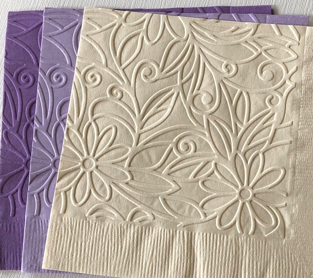 Daisy Field Napkin ~ Embossed Paper Napkins ~ Garden Party ~ Birthday ...