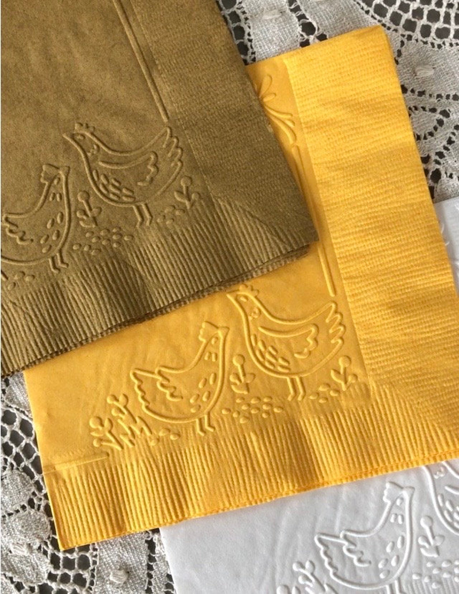 Chicken Napkin ~ Embossed Paper Napkins ~ Farm Chicks ~ Birthday Party ...