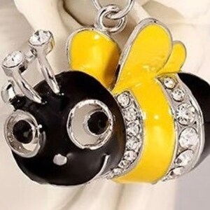 Cute Bumble Bee Key Ring Holder, Car Key Ring, Bumble Bee Pendant, Bee ...