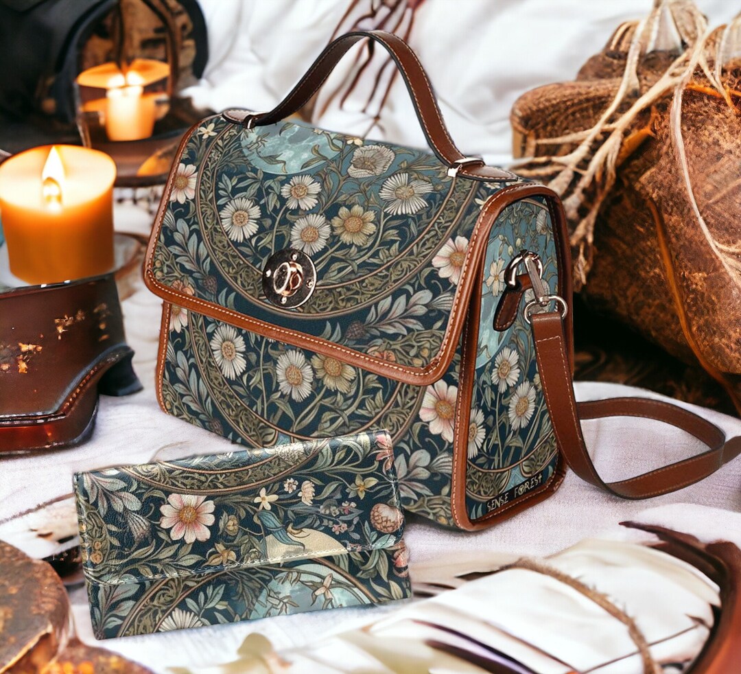 Cottagecore Witchy Purse, Mystical Witch Mini Messenger Bag, Retro Teal ...