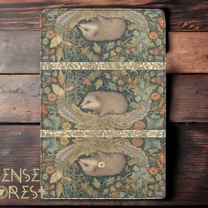Retro Hedgehog Forest Animal Cottagecore Trifold Wallet, Renaissance ...
