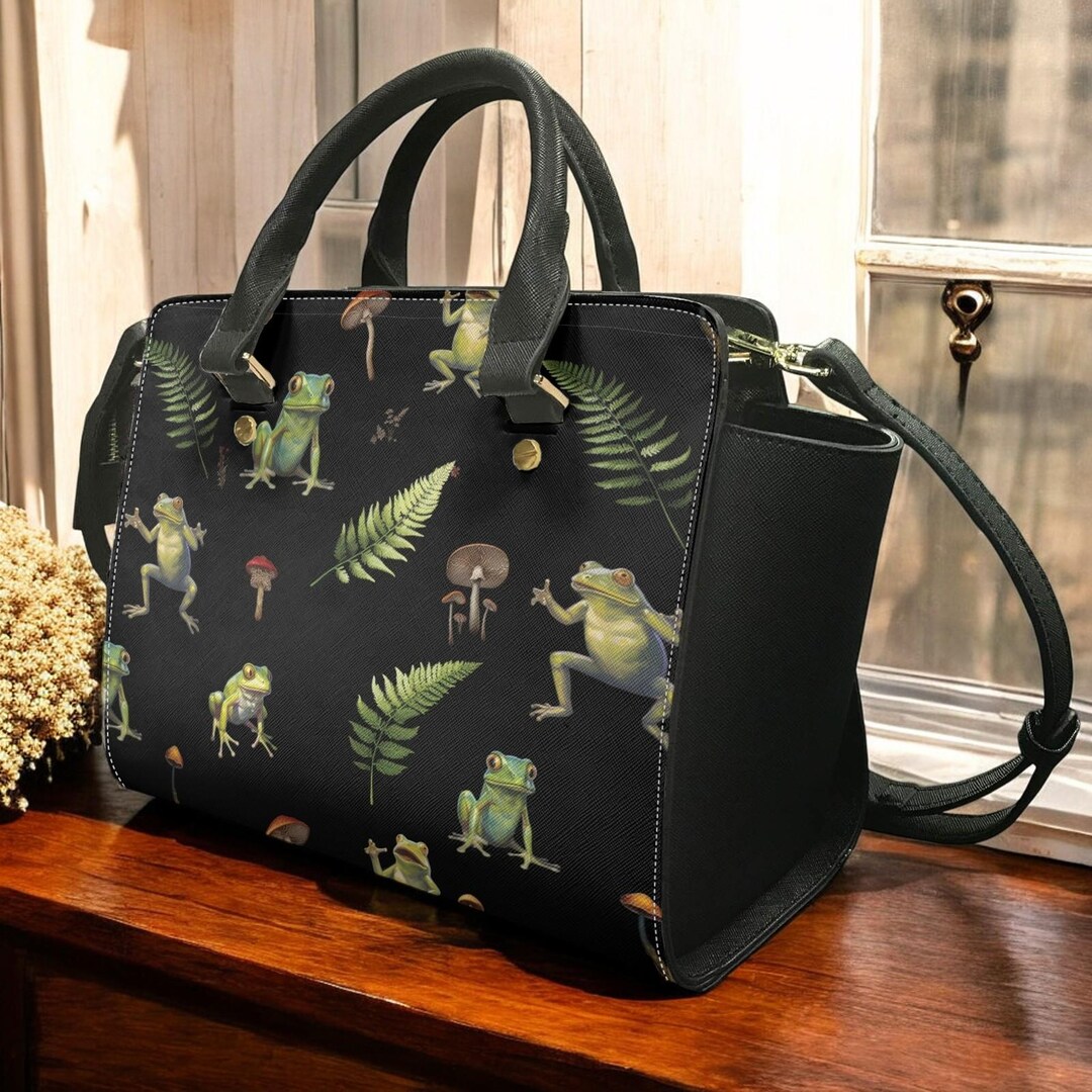 Goblincore Fern Frog Mushroom Forest Women's Crossbody Trapeze Handbag ...