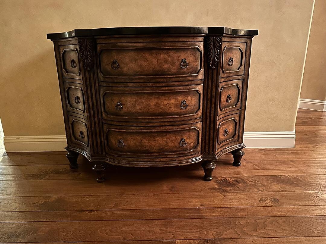 Vintage Old World Mahogany Chest of Drawers - Etsy