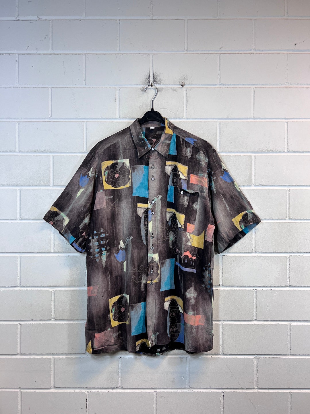 Vintage Shirt Size M L Crazy Pattern Shirt Blouse Unisex Short Sleeve ...