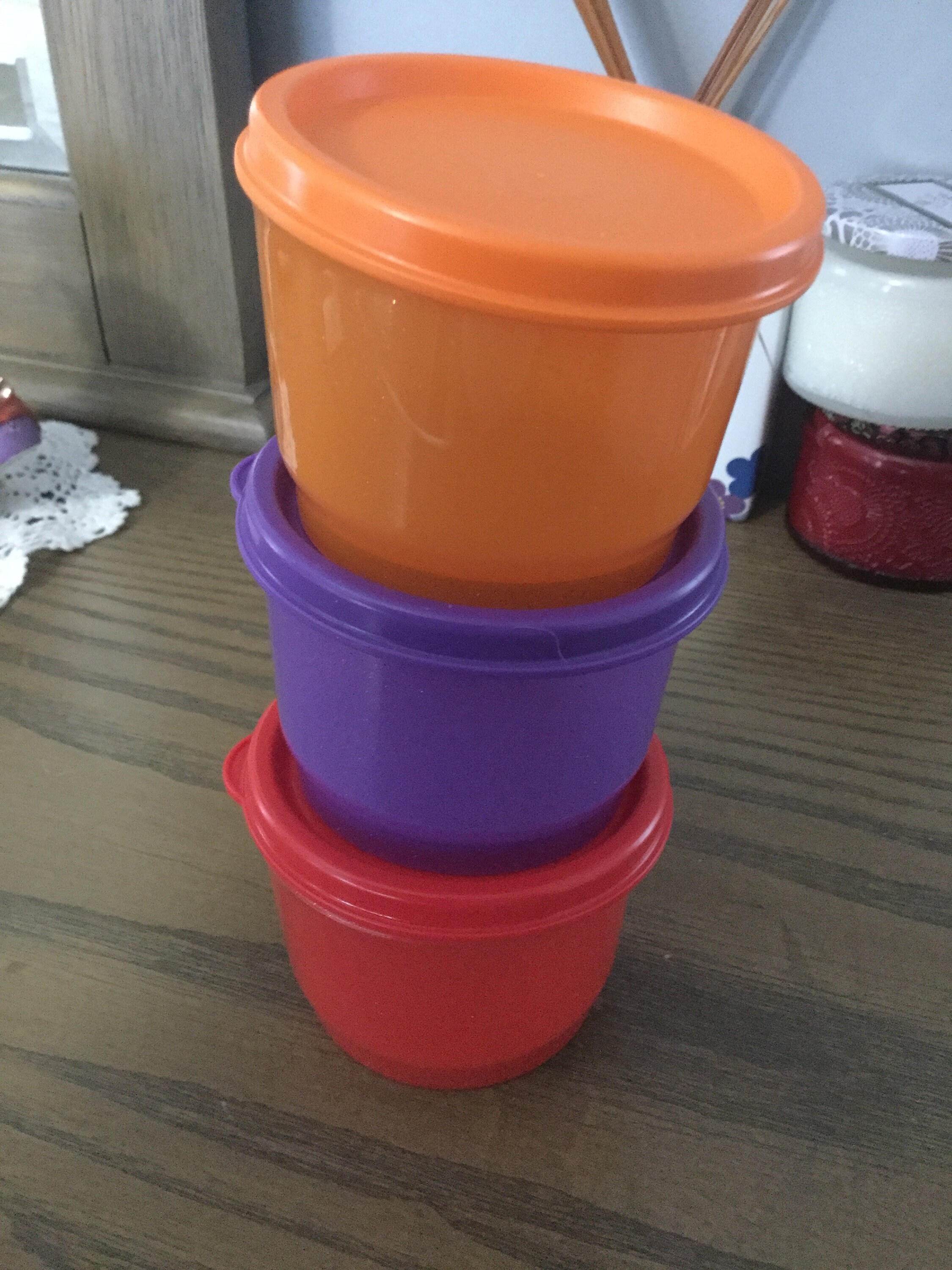 Kitchen Storage Tupperware 4914B 4 oz Snack Cups with lids purple ...
