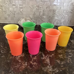 Lot of 7 Tupperware Cup Tumbler 8oz Solid Neon Colors 109/vintage ...