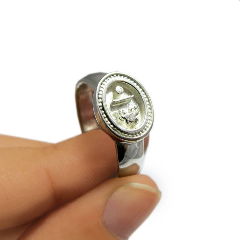 Custom gold signet ring Antique signet Ring Egyptian ring | Etsy