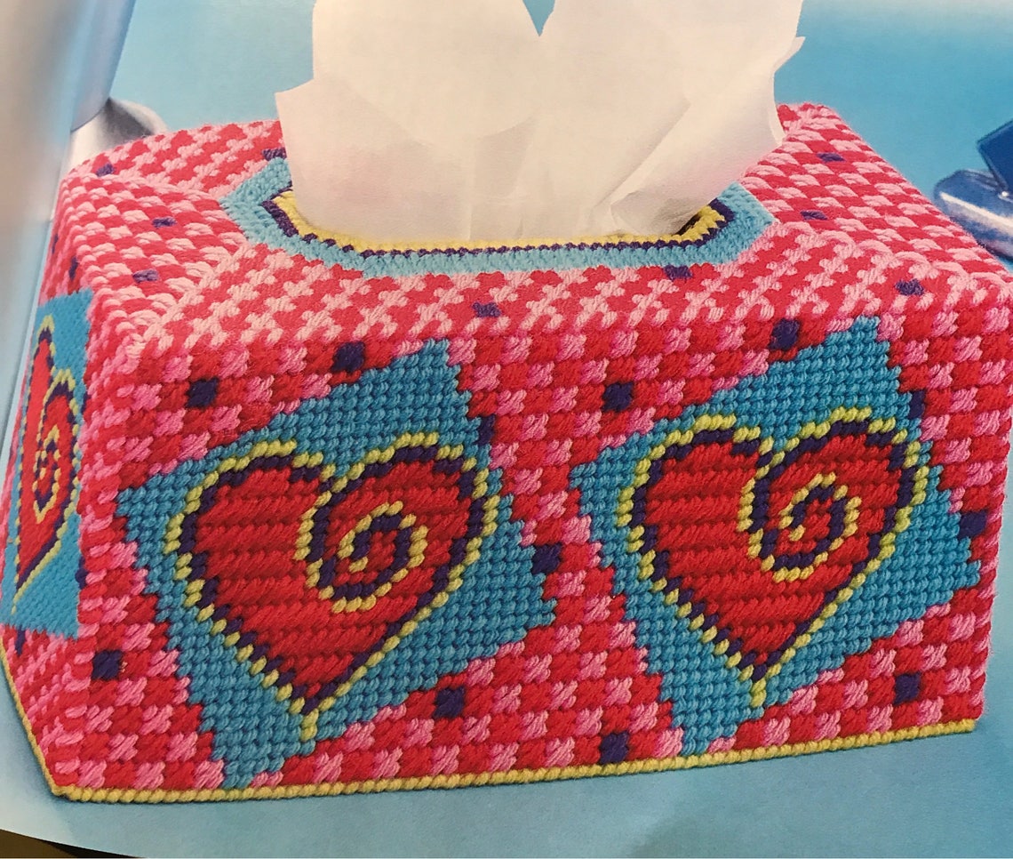 Red Heart Tissue Box Cover Very Country Looking Pretty in Any | Etsy