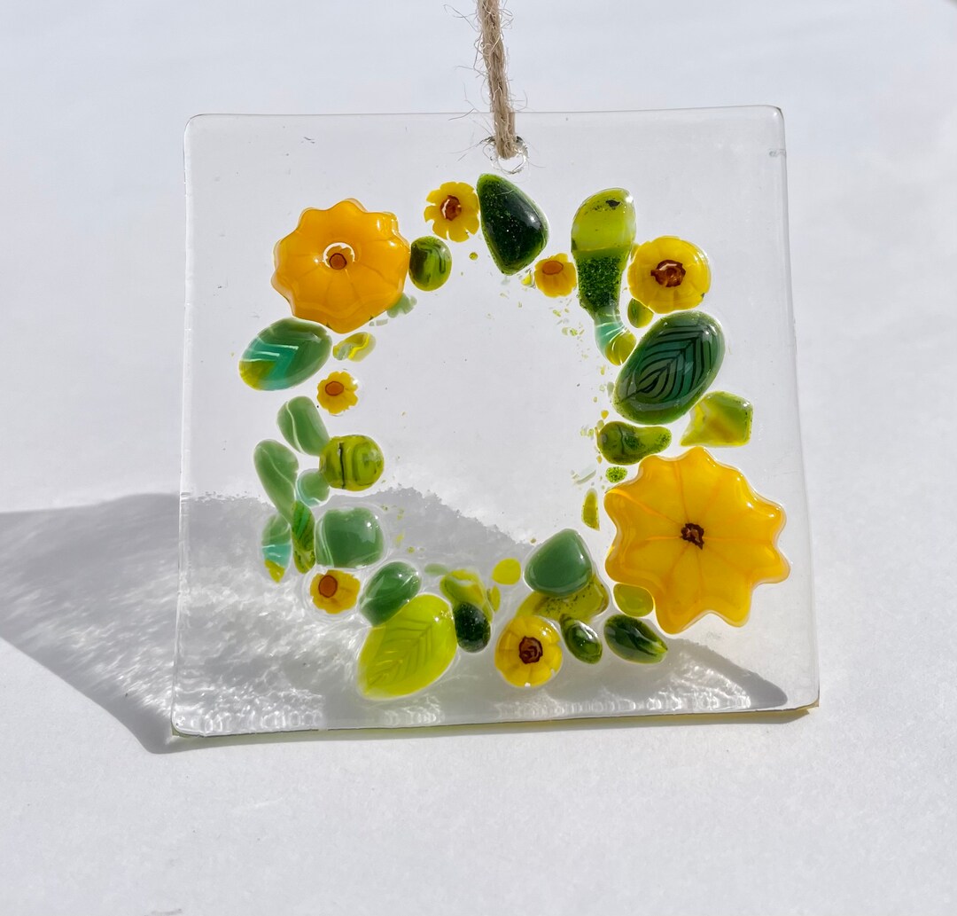 Fused Glass Summer Sunflower Wreath Decoration Window Ornament Hanging ...