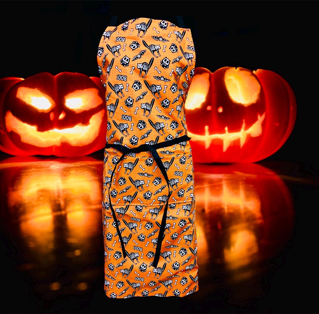Glow in the Dark Handmade Apron, Black Cats and Bats, Halloween - Etsy