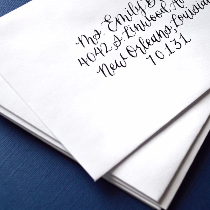 Sobres con letras a mano Sobres cursivas Sobres de | Etsy España