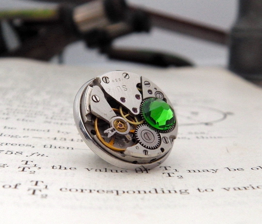 Steampunk Lapel Badge / Tie Tack / Brooch. Vintage Watch Mechanism Pin ...