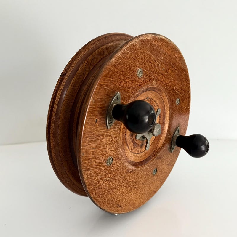Vintage Fishing Reel - Etsy